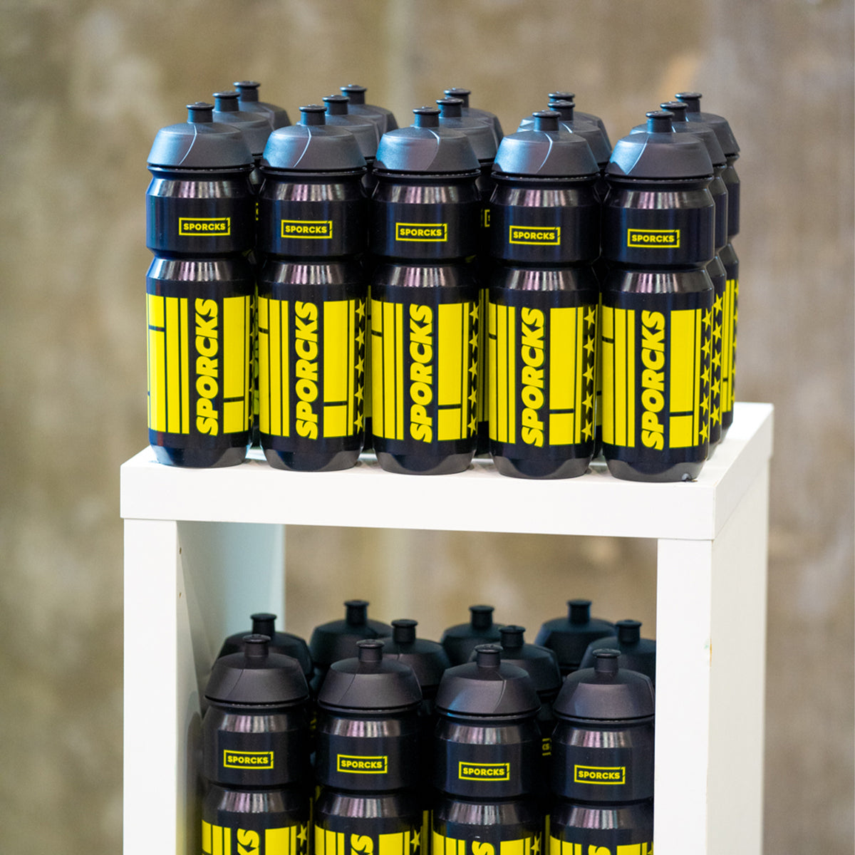 STAR LOGO BLACK BOTTLE – TACX SHIVA 750 ML